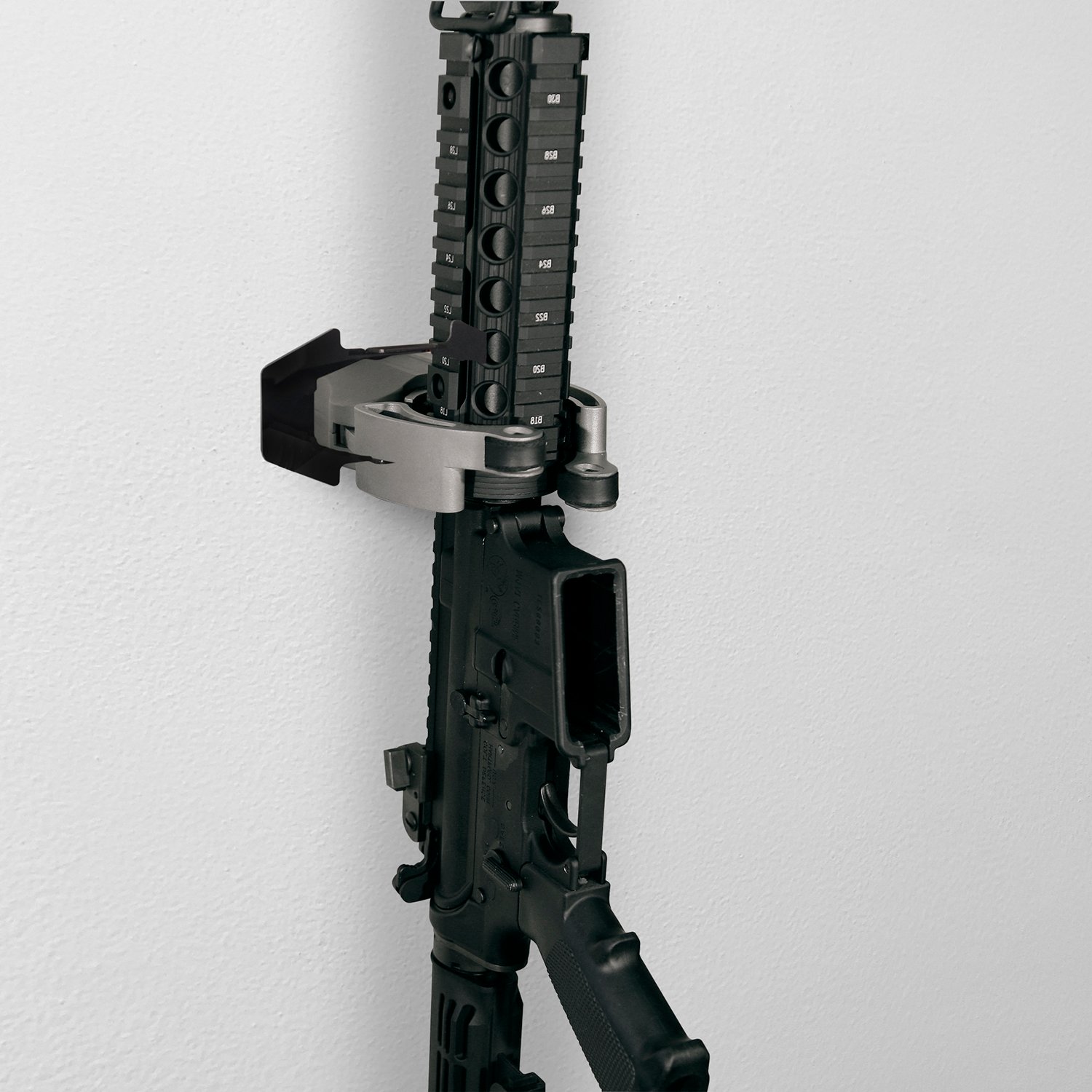 Low-profile, Wall-Mounted Gun Rack for Rifles & Shotguns